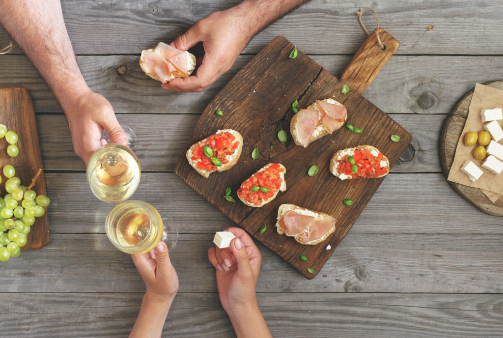 8 surprising and delightful wine and food pairings