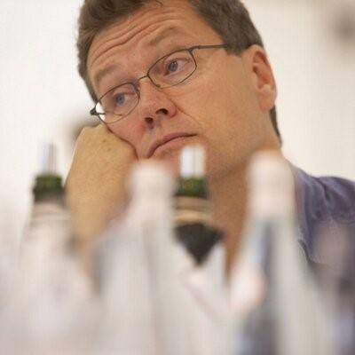100 Masters of Wine on Twitter you really should be following